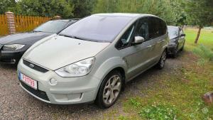 Yellow Ford S-Max 2010 in Mazeikiai, with an engine capacity of 2.00 L and mileage of 238 thousand km for 3950 €, photo 3 on AUTOMOTO.COM.LV