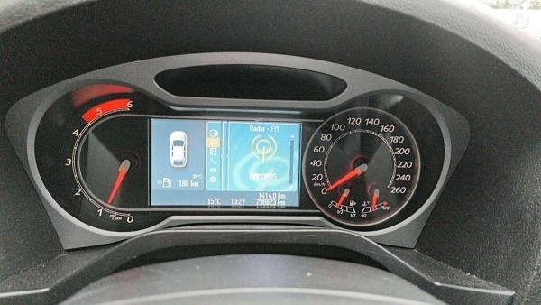 Yellow Ford S-Max 2010 in Mazeikiai, with an engine capacity of 2.00 L and mileage of 238 thousand km for 3950 €, photo 9 on AUTOMOTO.COM.LV