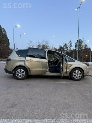 Dzeltens Ford S-Max 2006 Rīga, ar dzinēja tilpumu 2.00 L un nobraukumu 262 tūkst. km par 2495 €, foto 13 vietnē AUTOMOTO.COM.LV