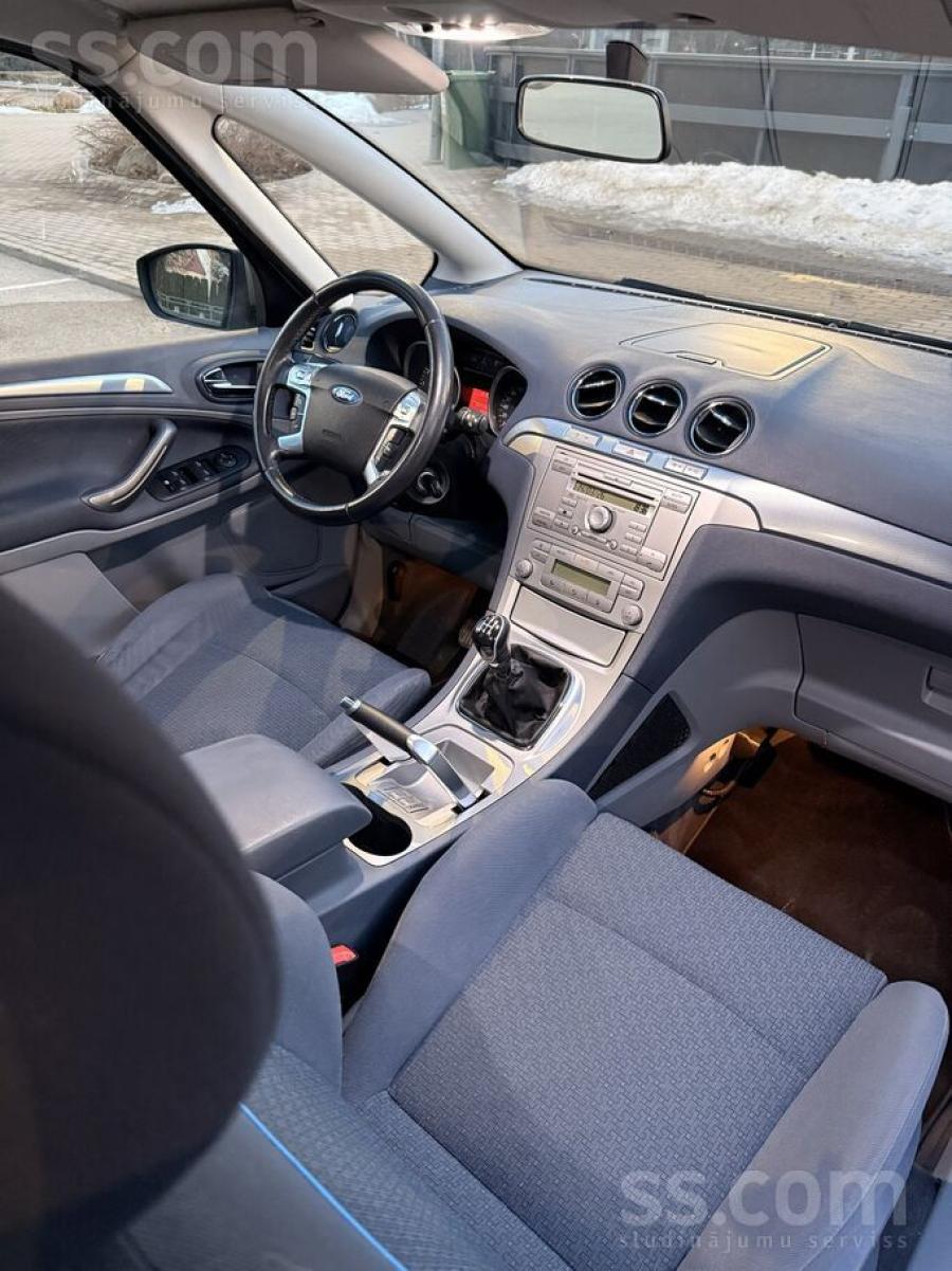 Dzeltens Ford S-Max 2006 Rīga, ar dzinēja tilpumu 2.00 L un nobraukumu 262 tūkst. km par 2495 €, foto 19 vietnē AUTOMOTO.COM.LV