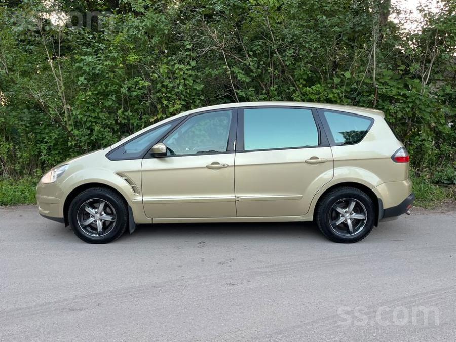 Yellow Ford S-Max 2007 in Riga, with an engine capacity of 2.00 L and mileage of 0 thousand km for 1799 €, photo 3 on AUTOMOTO.COM.LV