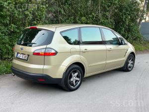 Yellow Ford S-Max 2007 in Riga, with an engine capacity of 2.00 L and mileage of 0 thousand km for 1799 €, photo 6 on AUTOMOTO.COM.LV