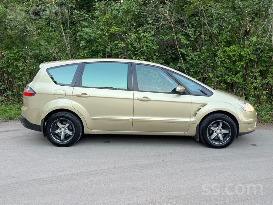 Yellow Ford S-Max 2007 in Riga, with an engine capacity of 2.00 L and mileage of 0 thousand km for 1799 €, photo 7 on AUTOMOTO.COM.LV
