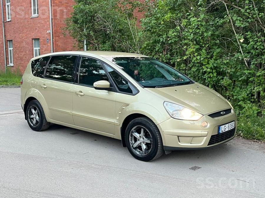 Yellow Ford S-Max 2007 in Riga, with an engine capacity of 2.00 L and mileage of 0 thousand km for 1799 €, photo 8 on AUTOMOTO.COM.LV