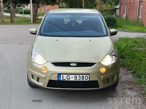 Yellow Ford S-Max 2007 in Riga, with an engine capacity of 2.00 L and mileage of 0 thousand km for 1799 €, photo 9 on AUTOMOTO.COM.LV