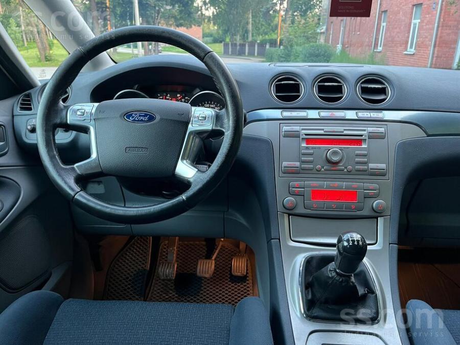 Yellow Ford S-Max 2007 in Riga, with an engine capacity of 2.00 L and mileage of 0 thousand km for 1799 €, photo 12 on AUTOMOTO.COM.LV