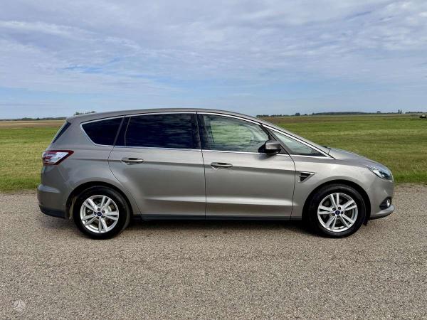 Форд С-Макс 2016 в Вилкавишкис на AUTOMOTO.COM.LV Желтый Форд С-Макс 2016 в Вилкавишкис, объемом двигателя 2.00 л и пробегом 263 тыс. км за 8900 €, фото 6 на AUTOMOTO.COM.LV