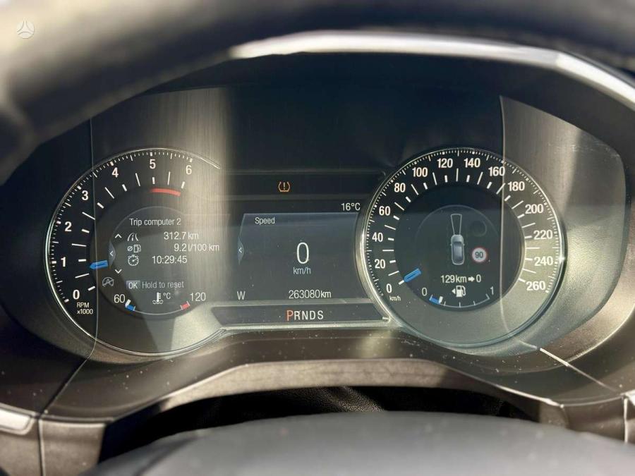 Dzeltens Ford S-Max 2016 Vilkaviškis, ar dzinēja tilpumu 2.00 L un nobraukumu 263 tūkst. km par 8900 €, foto 12 vietnē AUTOMOTO.COM.LV