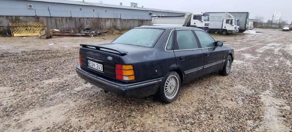 Zils Ford Scorpio 1990 Viļņa, ar dzinēja tilpumu 2.00 L un nobraukumu 260 tūkst. km par 1200 €, foto 5 vietnē AUTOMOTO.COM.LV