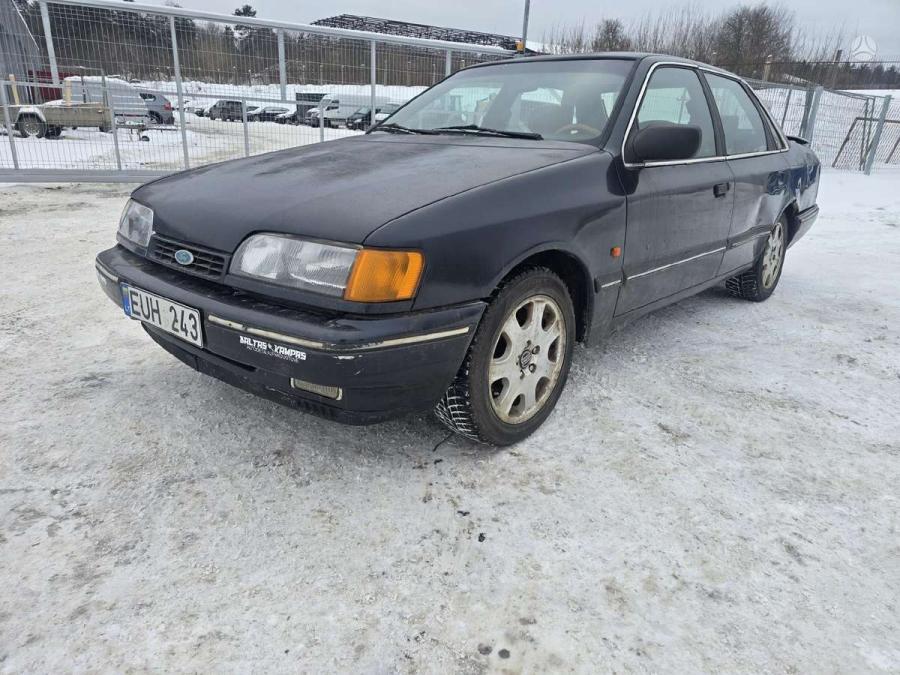 Zils Ford Scorpio 1990 Viļņa, ar dzinēja tilpumu 2.00 L un nobraukumu 260 tūkst. km par 1000 €, foto 6 vietnē AUTOMOTO.COM.LV