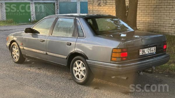 Blue Ford Scorpio 1990 in Riga, with an engine capacity of 2.00 L and mileage of 291 thousand km for 2500 €, photo 4 on AUTOMOTO.COM.LV