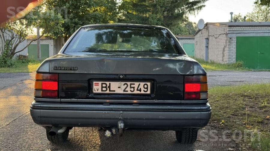 Синий Форд Скорпио 1990 в Рига, объемом двигателя 2.00 л и пробегом 291 тыс. км за 2500 €, фото 7 на AUTOMOTO.COM.LV