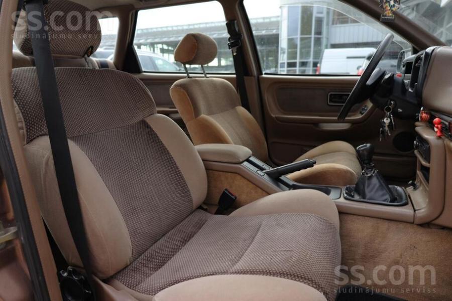 Brūns Ford Scorpio 1989 Rīga, ar dzinēja tilpumu 2.00 L un nobraukumu 277 tūkst. km par 2495 €, foto 18 vietnē AUTOMOTO.COM.LV