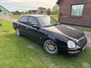 Ford Scorpio 1994 in Panevezys, with an engine capacity of 2.50 L and mileage of 300 thousand km for 450 €, photo 5 on AUTOMOTO.COM.LV