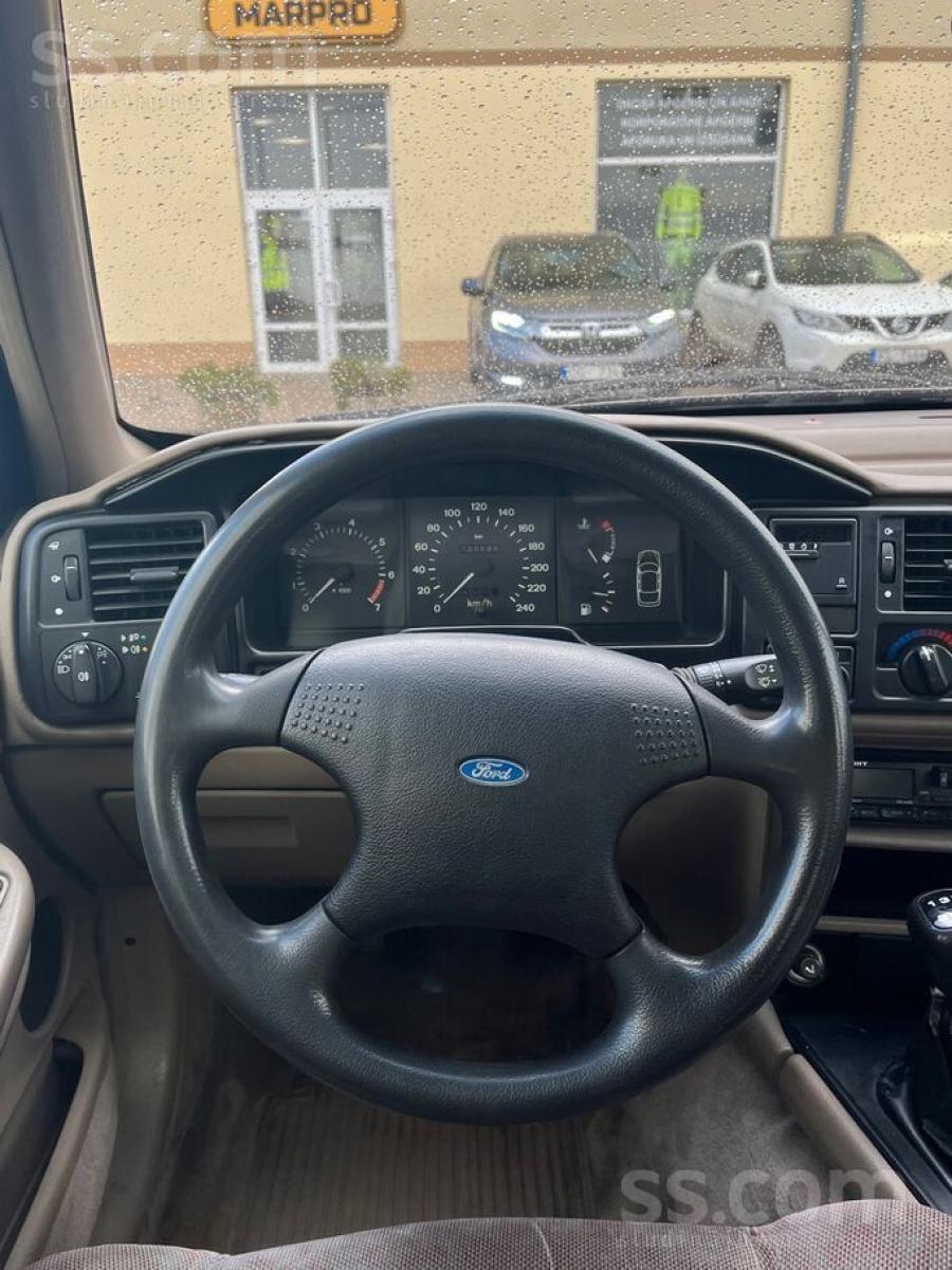 Balts Ford Scorpio 1993 Rīga, ar dzinēja tilpumu 2.00 L un nobraukumu 231 tūkst. km par 2400 €, foto 12 vietnē AUTOMOTO.COM.LV