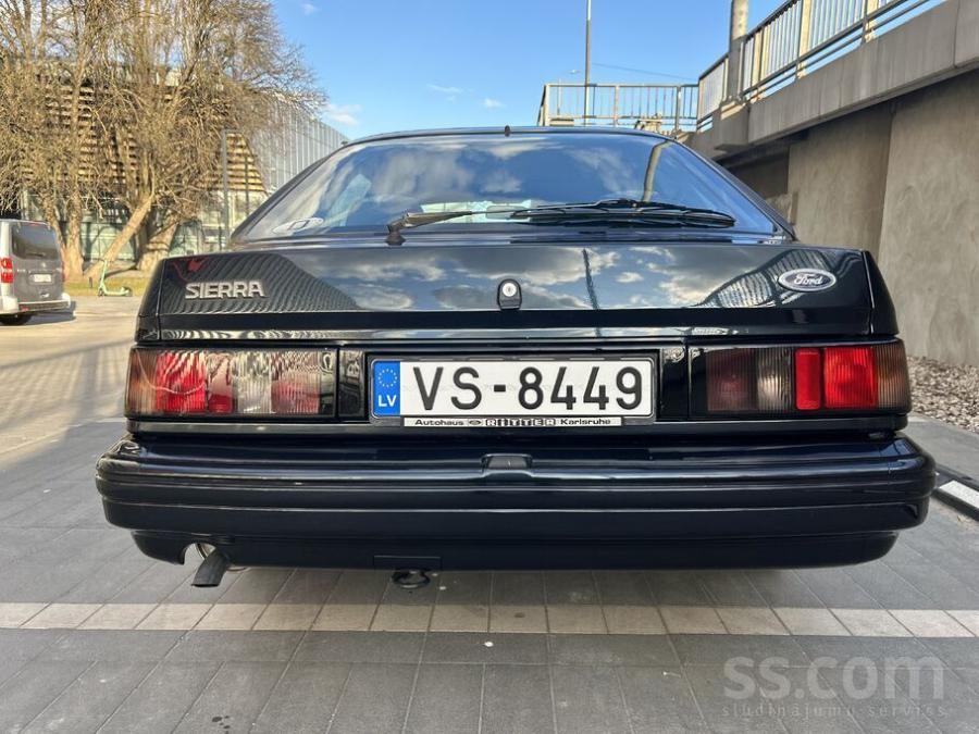 Zils Ford Sierra 1993 Rīga, ar dzinēja tilpumu 2.00 L un nobraukumu 29 tūkst. km par 5500 €, foto 12 vietnē AUTOMOTO.COM.LV