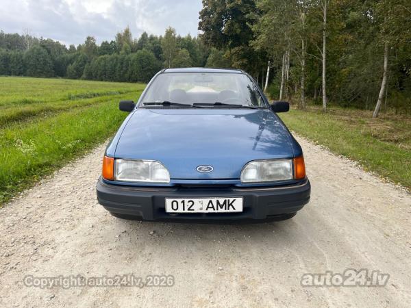 Форд Сиерра 1987 в Тюри на AUTOMOTO.COM.LV Синий Форд Сиерра 1987 в Тюри, объемом двигателя 1.80 л и пробегом 66 тыс. км за 2650 €, фото 9 на AUTOMOTO.COM.LV