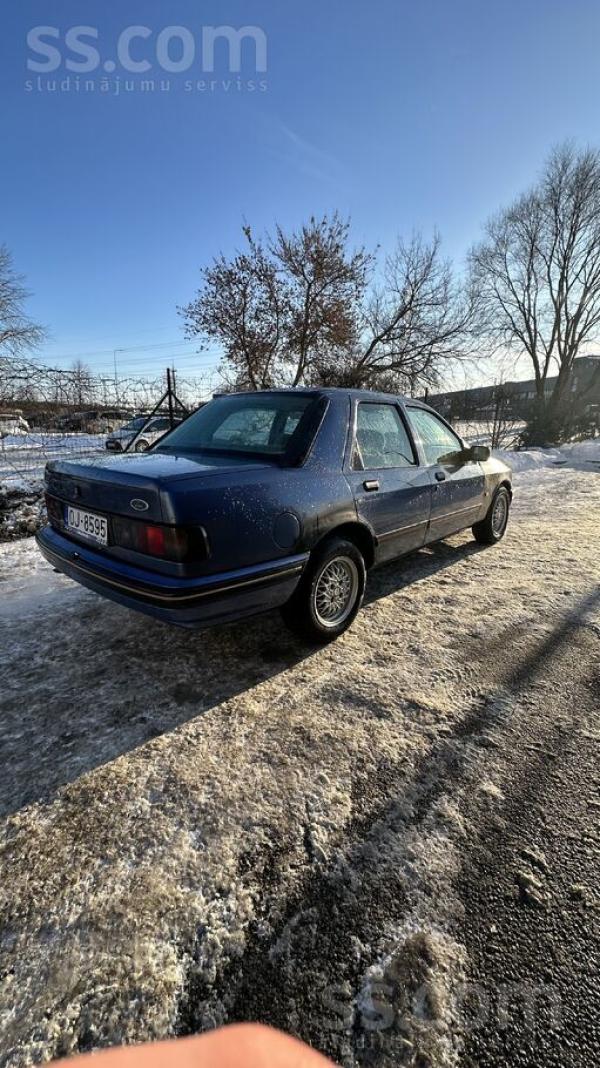 Zils Ford Sierra 1992 Rīga, ar dzinēja tilpumu 2.00 L un nobraukumu 163 tūkst. km par 3700 €, foto 5 vietnē AUTOMOTO.COM.LV