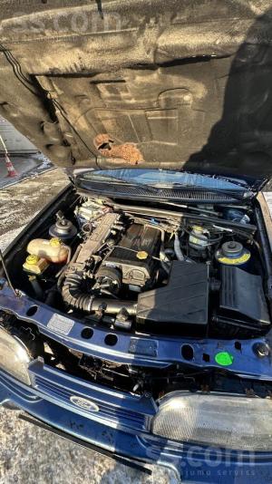 Blue Ford Sierra 1992 in Riga, with an engine capacity of 2.00 L and mileage of 163 thousand km for 2400 €, photo 10 on AUTOMOTO.COM.LV