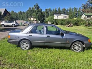 Grey Ford Sierra 1989 in Riga, with an engine capacity of 2.00 L and mileage of 130 thousand km for 4000 €, photo 1 on AUTOMOTO.COM.LV