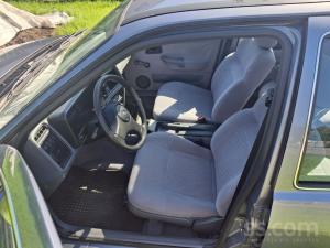 Grey Ford Sierra 1989 in Riga, with an engine capacity of 2.00 L and mileage of 130 thousand km for 4000 €, photo 9 on AUTOMOTO.COM.LV
