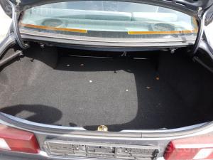 Grey Ford Sierra 1989 in Riga, with an engine capacity of 2.00 L and mileage of 130 thousand km for 4000 €, photo 11 on AUTOMOTO.COM.LV