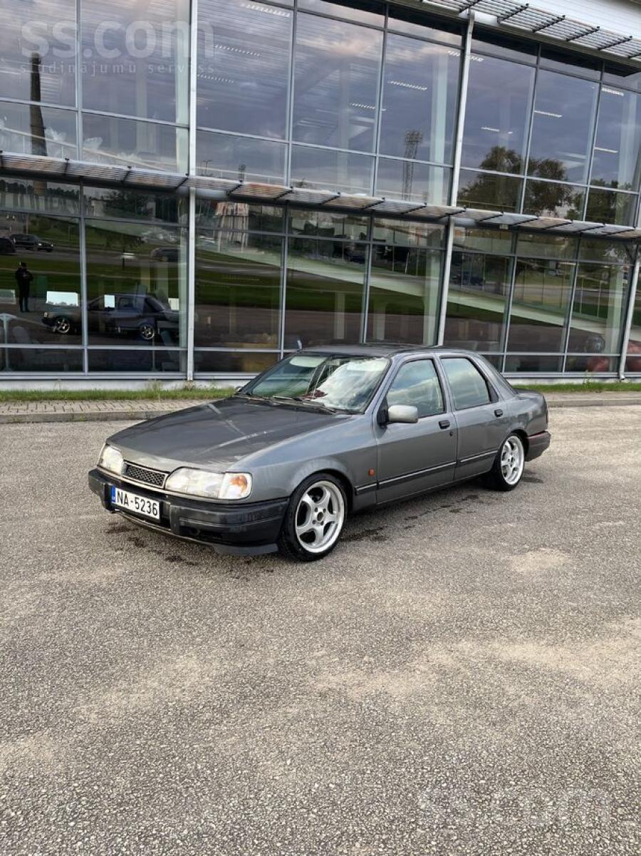 Pelēks Ford Sierra 1991 Valmiera, ar dzinēja tilpumu 2.00 L un nobraukumu 94 tūkst. km par 2700 €, foto 1 vietnē AUTOMOTO.COM.LV