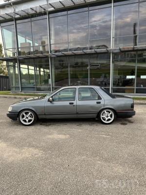 Pelēks Ford Sierra 1991 Valmiera, ar dzinēja tilpumu 2.00 L un nobraukumu 94 tūkst. km par 2700 €, foto 3 vietnē AUTOMOTO.COM.LV