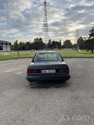 Pelēks Ford Sierra 1991 Valmiera, ar dzinēja tilpumu 2.00 L un nobraukumu 94 tūkst. km par 2700 €, foto 5 vietnē AUTOMOTO.COM.LV