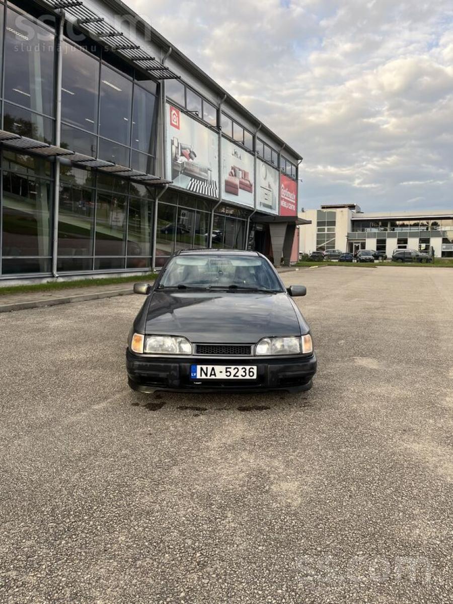 Pelēks Ford Sierra 1991 Valmiera, ar dzinēja tilpumu 2.00 L un nobraukumu 94 tūkst. km par 2700 €, foto 9 vietnē AUTOMOTO.COM.LV