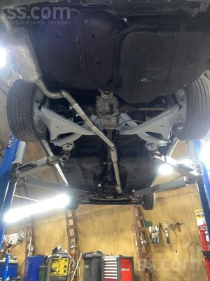 Pelēks Ford Sierra 1991 Valmiera, ar dzinēja tilpumu 2.00 L un nobraukumu 94 tūkst. km par 2700 €, foto 18 vietnē AUTOMOTO.COM.LV