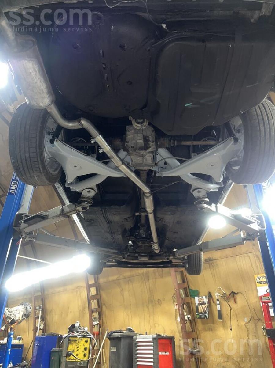Pelēks Ford Sierra 1991 Valmiera, ar dzinēja tilpumu 2.00 L un nobraukumu 94 tūkst. km par 2700 €, foto 18 vietnē AUTOMOTO.COM.LV
