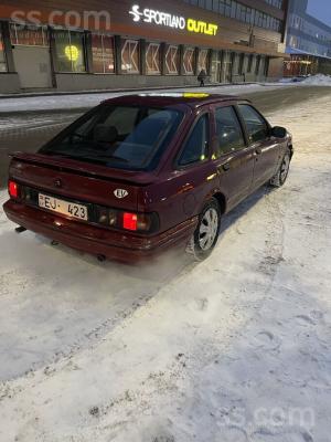 Красный Форд Сиерра 1992 в Рига, объемом двигателя 1.80 л и пробегом 137 тыс. км за 1950 €, фото  на AUTOMOTO.COM.LV