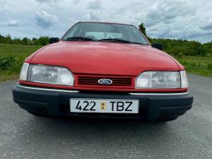 Red Ford Sierra 1991 in Tallinn, with an engine capacity of 2.00 L and mileage of 102 thousand km for 4000 €, photo 16 on AUTOMOTO.COM.LV