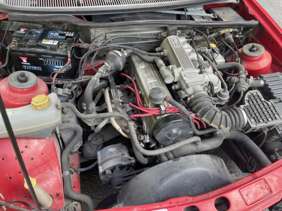 Red Ford Sierra 1991 in Tallinn, with an engine capacity of 2.00 L and mileage of 102 thousand km for 4000 €, photo 27 on AUTOMOTO.COM.LV