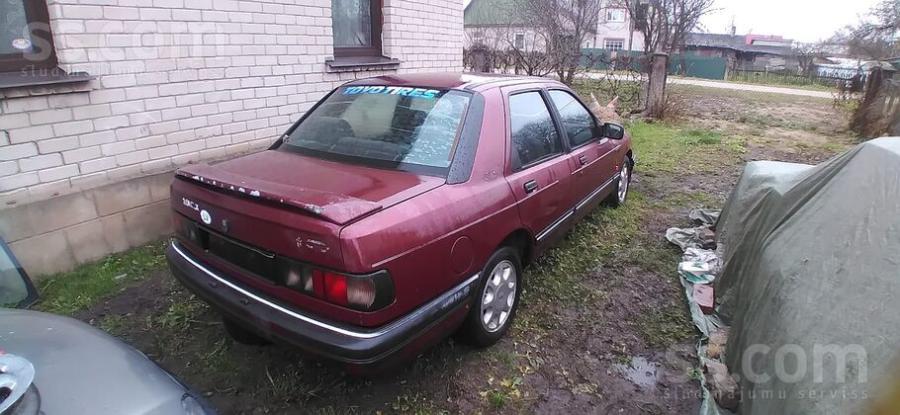 Red Ford Sierra 1992 in Daugavpils, with an engine capacity of 2.00 L and mileage of 89 thousand km for 750 €, photo 6 on AUTOMOTO.COM.LV