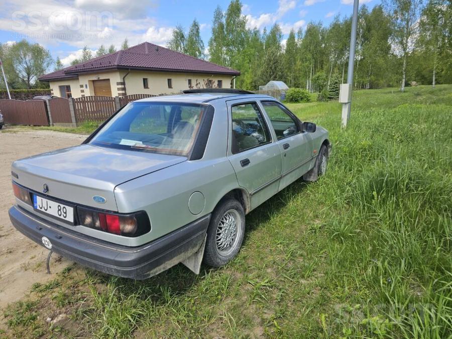 Ford Sierra 1991 in Jelgava, with an engine capacity of 2.00 L and mileage of 250 thousand km for 1950 €, photo 3 on AUTOMOTO.COM.LV
