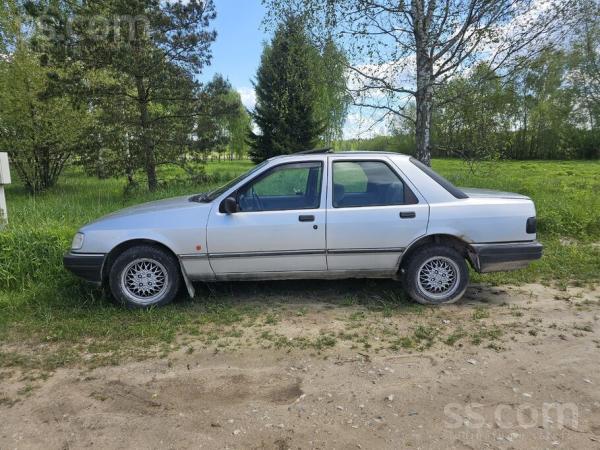 Ford Sierra 1991 in Jelgava, with an engine capacity of 2.00 L and mileage of 250 thousand km for 1500 €, photo 4 on AUTOMOTO.COM.LV