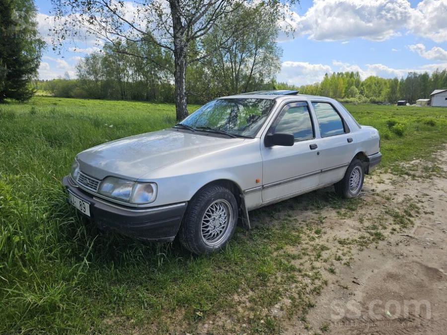Ford Sierra 1991 in Jelgava, with an engine capacity of 2.00 L and mileage of 250 thousand km for 1950 €, photo 6 on AUTOMOTO.COM.LV