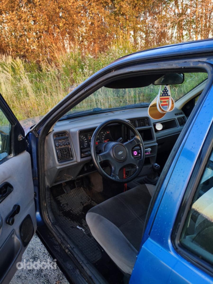 Ford Sierra 1991 Rakvere, ar dzinēja tilpumu 2.00 L un nobraukumu 0 tūkst. km par 2000 €, foto 7 vietnē AUTOMOTO.COM.LV