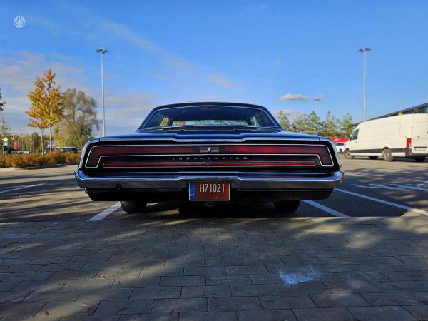 Black Ford Thunderbird 1971 in Vilnius, with an engine capacity of 7.03 L and mileage of 105 thousand km for 15000 €, photo 9 on AUTOMOTO.COM.LV