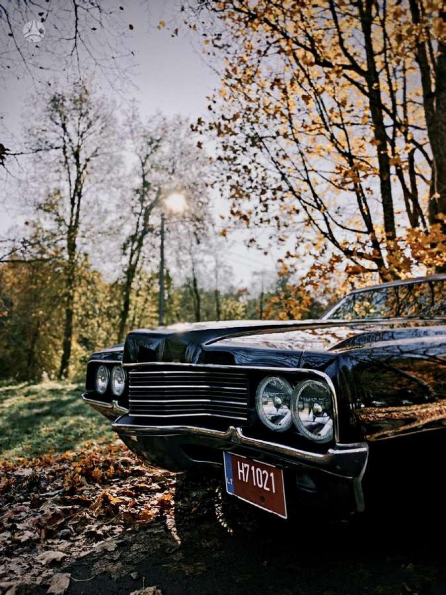 Black Ford Thunderbird 1971 in Vilnius, with an engine capacity of 7.03 L and mileage of 105 thousand km for 15000 €, photo 28 on AUTOMOTO.COM.LV