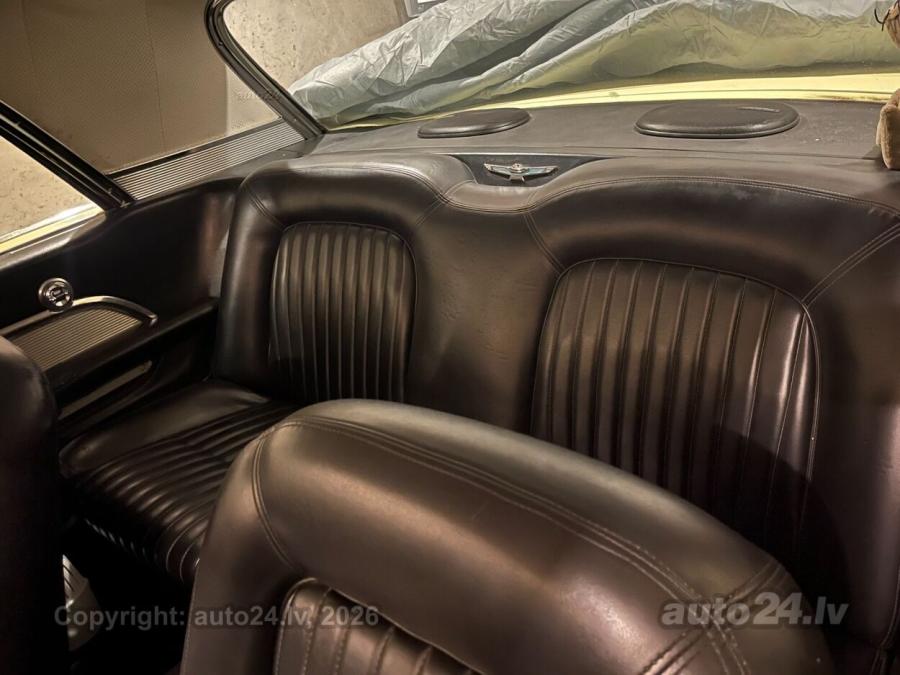Dzeltens Ford Thunderbird 1962 Tallina, ar dzinēja tilpumu 6.40 L un nobraukumu 38 tūkst. km par 17000 €, foto 4 vietnē AUTOMOTO.COM.LV