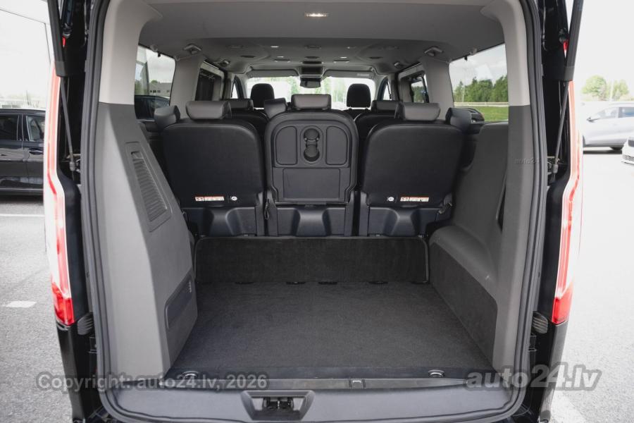 Melns Ford Tourneo 2022 Tartu, ar dzinēja tilpumu 2.00 L un nobraukumu 60 tūkst. km par 36900 €, foto 30 vietnē AUTOMOTO.COM.LV