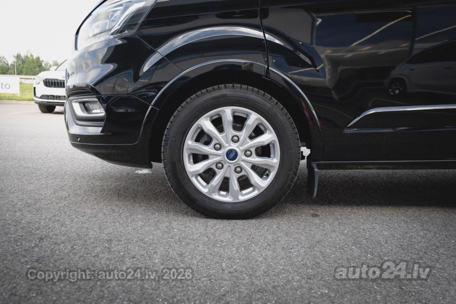 Melns Ford Tourneo 2022 Tartu, ar dzinēja tilpumu 2.00 L un nobraukumu 60 tūkst. km par 36900 €, foto 31 vietnē AUTOMOTO.COM.LV