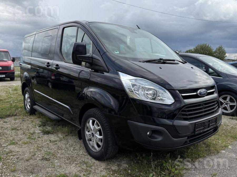 Melns Ford Tourneo 2013 Jelgava, ar dzinēja tilpumu 2.20 L un nobraukumu 220 tūkst. km par 12900 €, foto 3 vietnē AUTOMOTO.COM.LV
