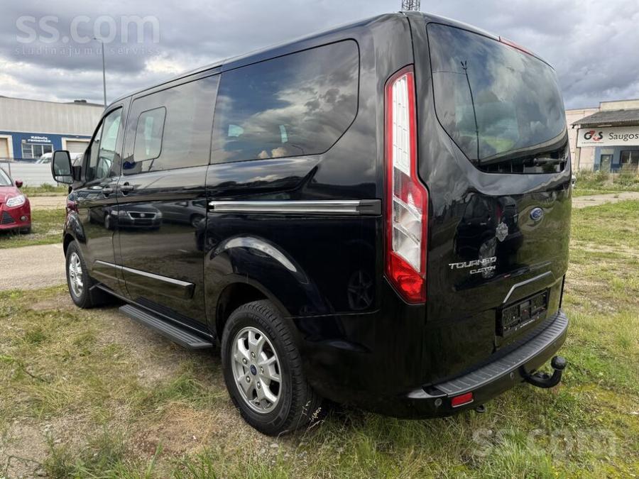 Melns Ford Tourneo 2013 Jelgava, ar dzinēja tilpumu 2.20 L un nobraukumu 220 tūkst. km par 12900 €, foto 4 vietnē AUTOMOTO.COM.LV