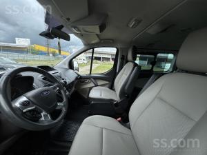 Melns Ford Tourneo 2013 Jelgava, ar dzinēja tilpumu 2.20 L un nobraukumu 220 tūkst. km par 12900 €, foto 6 vietnē AUTOMOTO.COM.LV