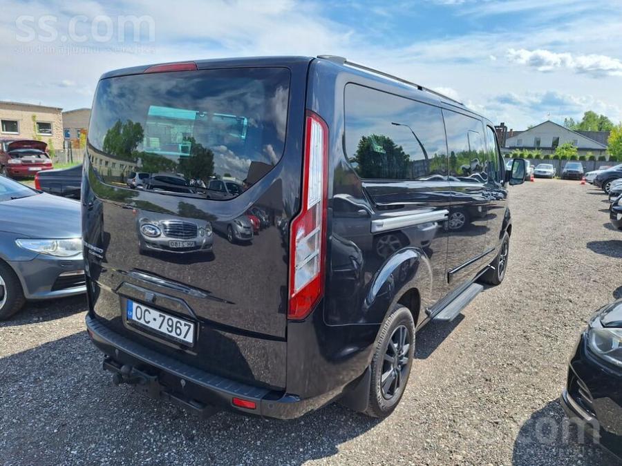 Black Ford Tourneo 2014 in Daugavpils, with an engine capacity of 2.20 L and mileage of 0 thousand km for 19500 €, photo 6 on AUTOMOTO.COM.LV