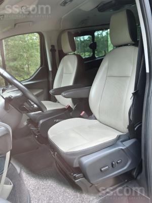 Melns Ford Tourneo 2014 Daugavpils, ar dzinēja tilpumu 2.20 L un nobraukumu 179 tūkst. km par 19970 €, foto 24 vietnē AUTOMOTO.COM.LV